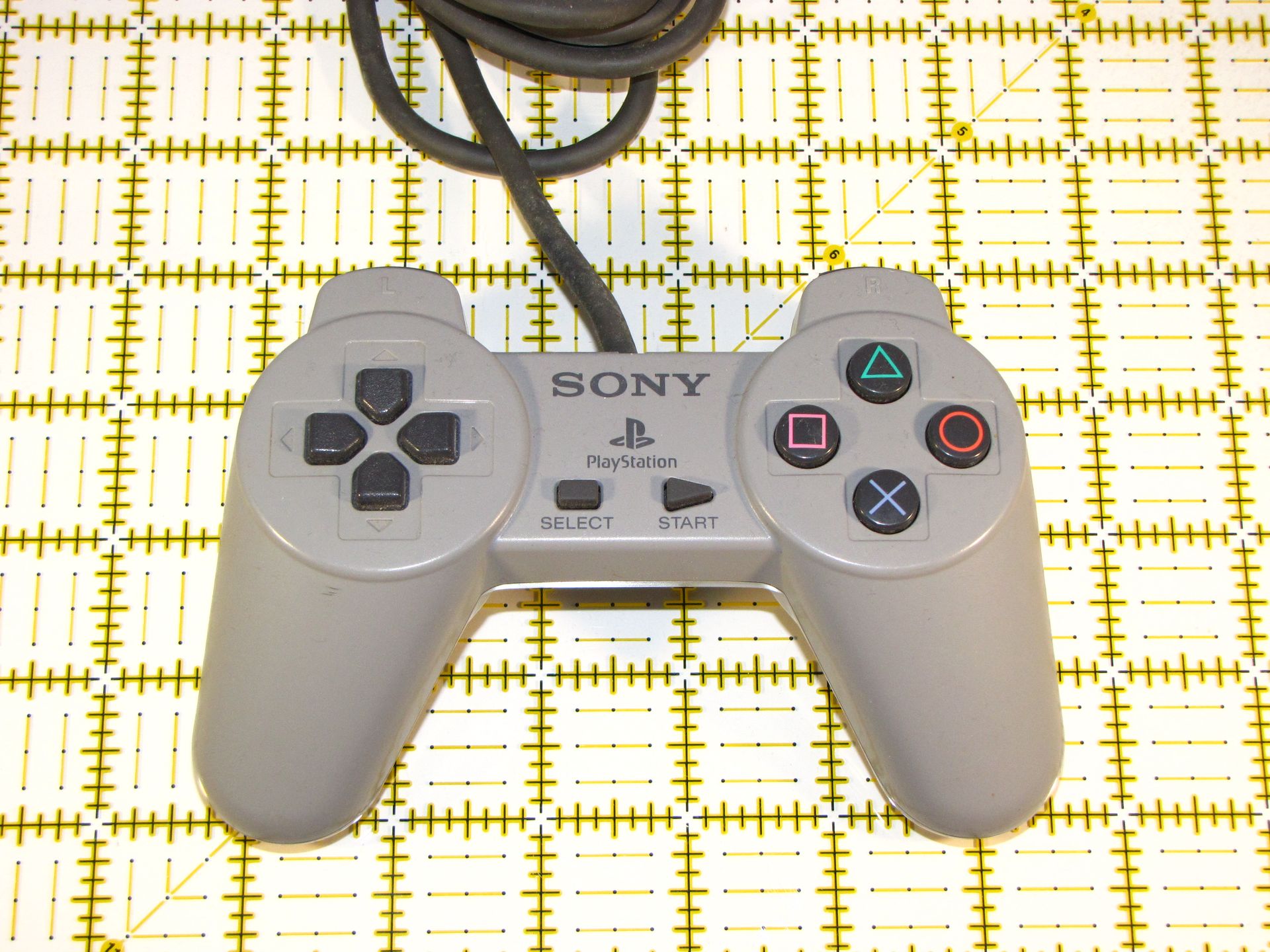 Historia de los mandos de PlayStation