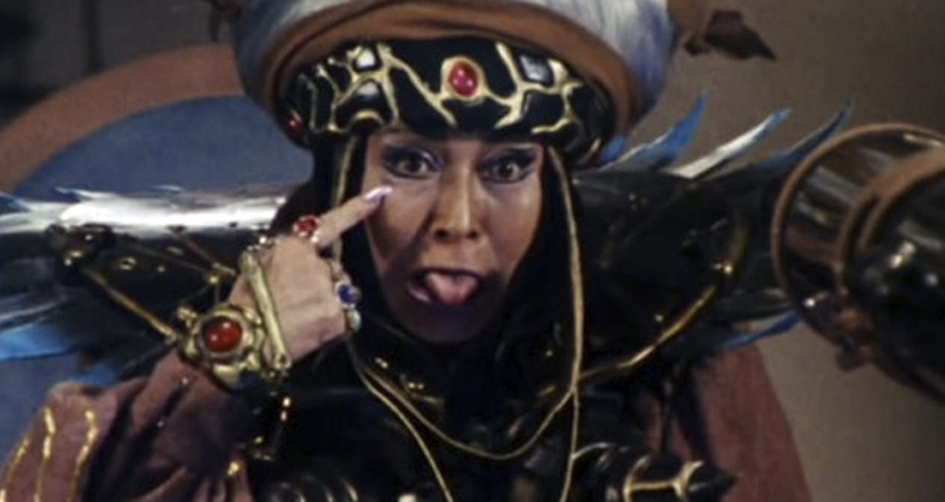 Power Rangers - Primera imagen de la Rita Repulsa de Elisabeth Banks