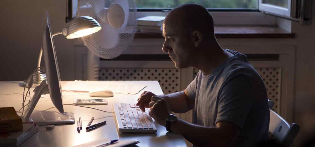 Crítica de El autor con Javier Gutiérrez y Antonio de la Torre