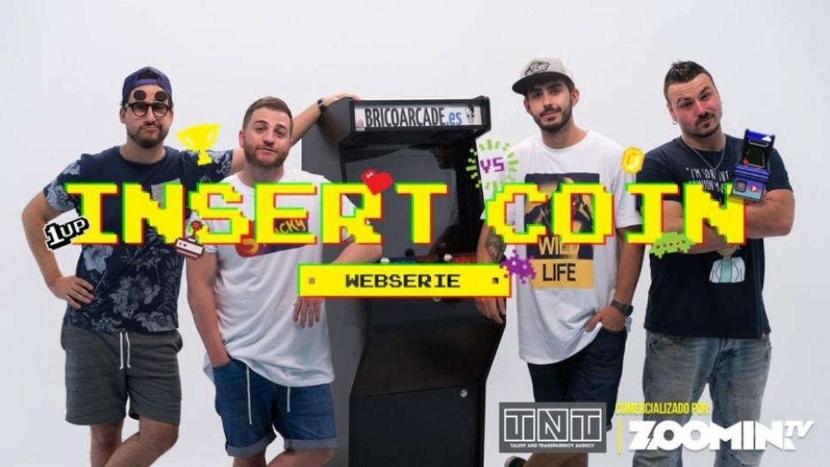 Así es Insert Coin, la comedia online protagonizada por youtubers