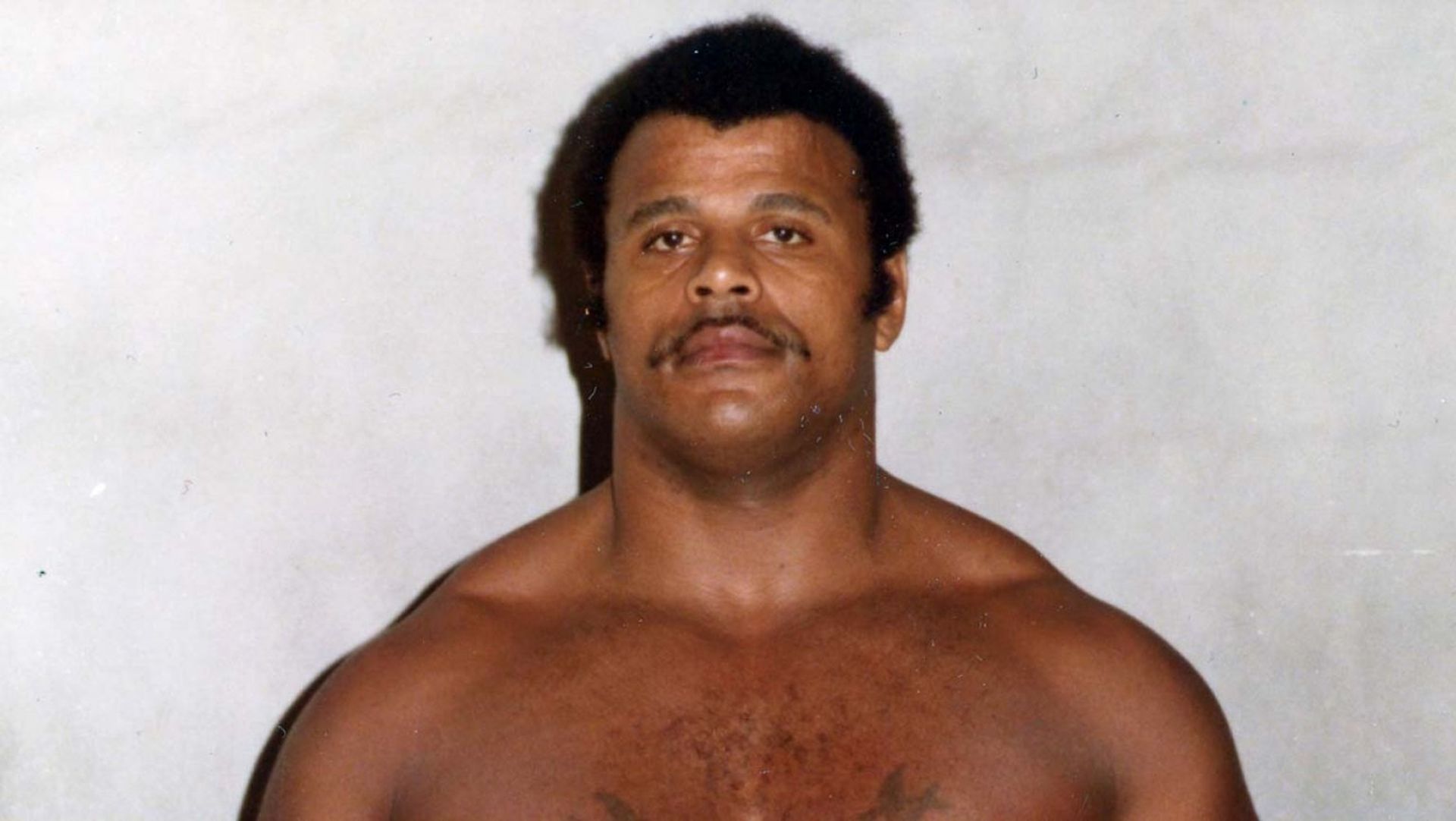 Ha muerto Rocky Johnson, el legendario luchador de WWE y padre de ...