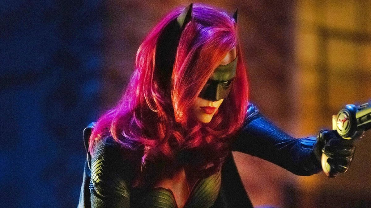 Ruby Rose se pronuncia sobre su salida de la serie Batwoman