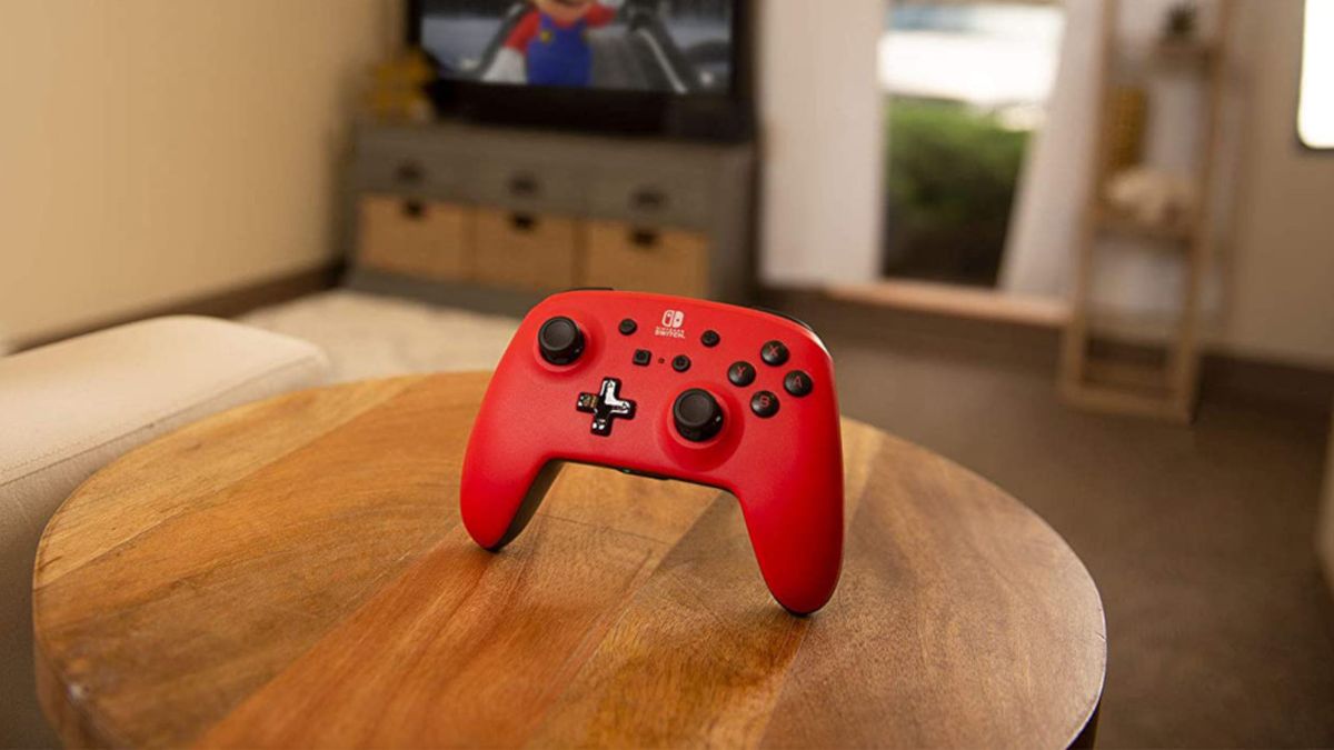 Este mando para Switch tiene botones traseros y es muy similar al ...