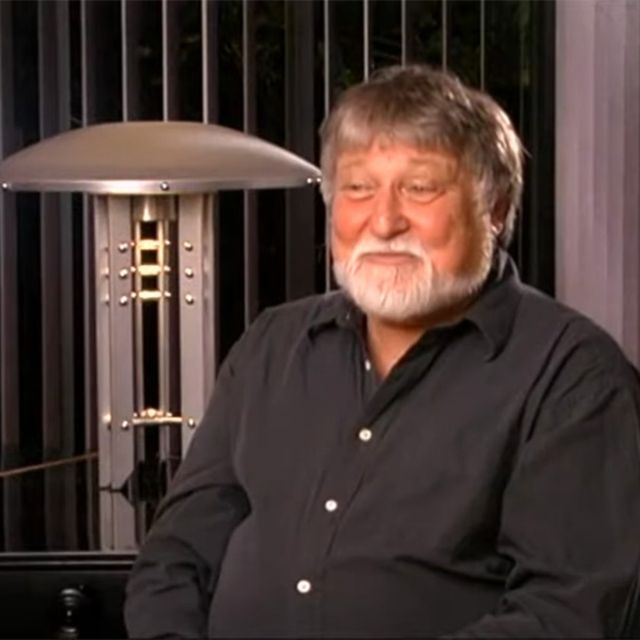 Ha muerto Ron Cobb, icónico diseñador en películas como Regreso al ...