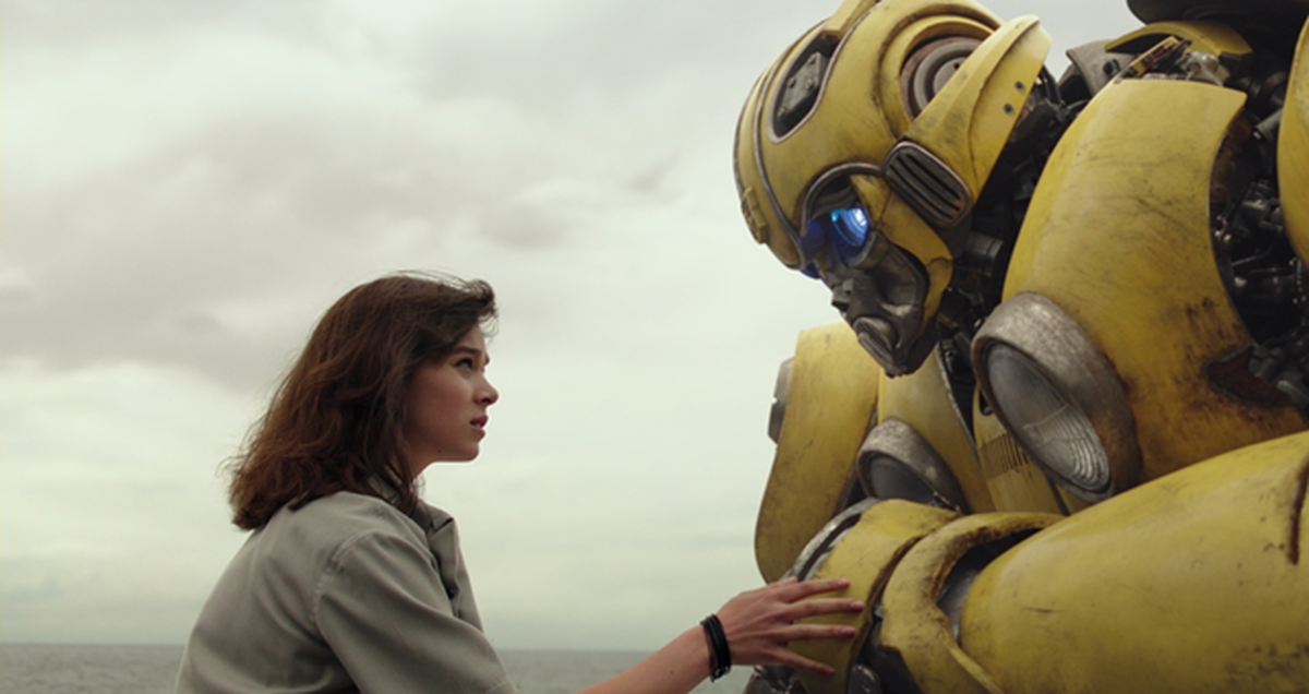 Bumblebee - Nuevo vídeo en el que el héroe empieza a entender a los ...