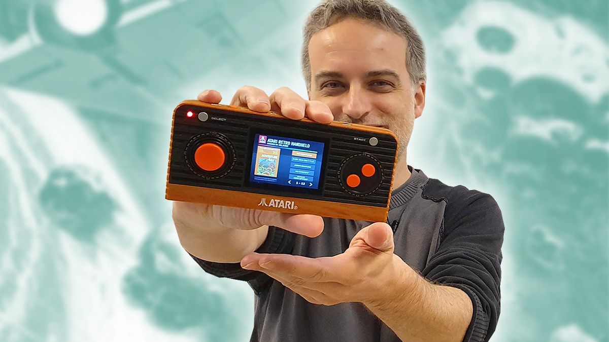Unboxing de Atari Handheld Console Pac-Man Edition, la consola retro de ...