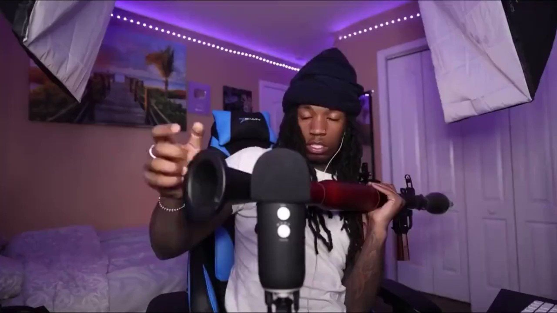 El ASMR en YouTube ha evolucionado: relájate con sonidos de lanzacohetes