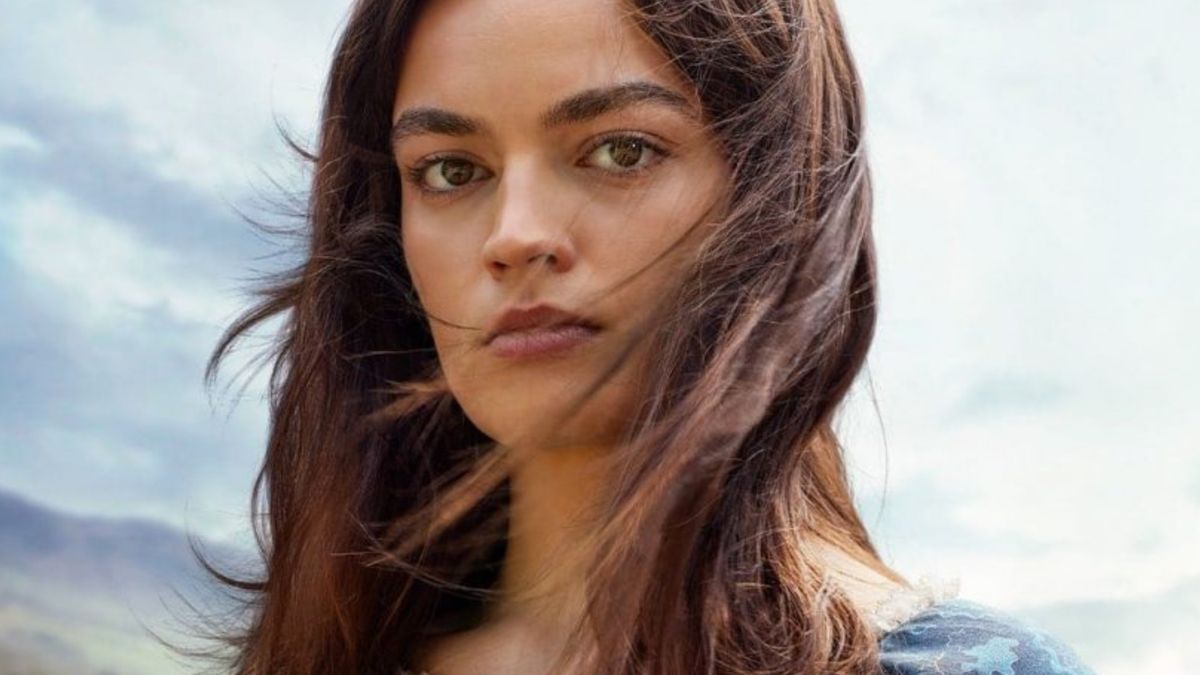 Crítica de Emily, con Emma Mackey en su primer papel protagonista