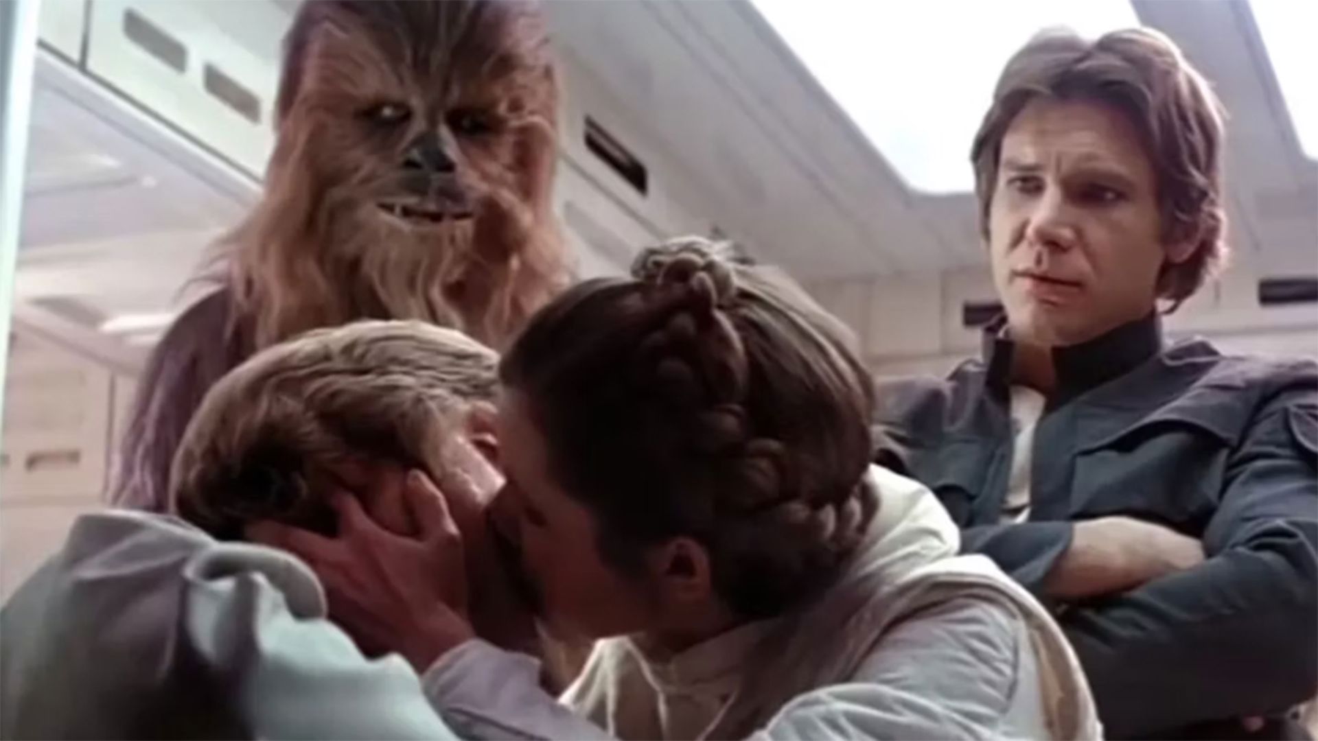 El incómodo beso que fue eliminado en El imperio contraataca para dar ...