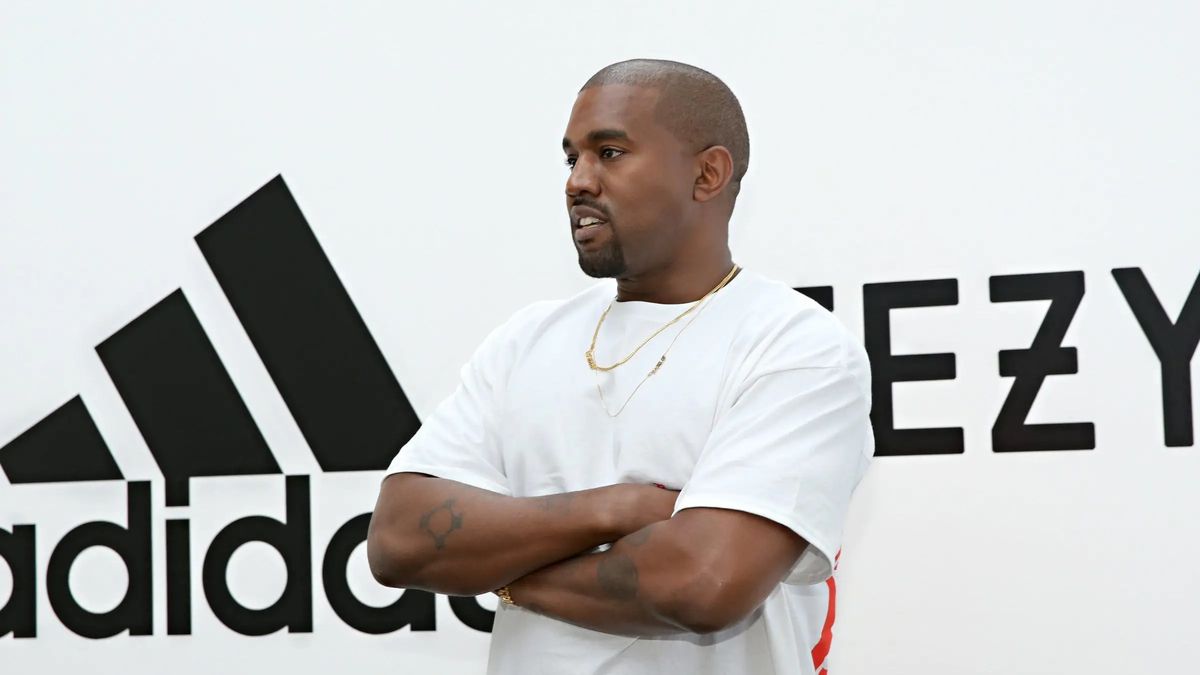 Una demanda contra Kanye West revela que el rapero usó el baile de ...