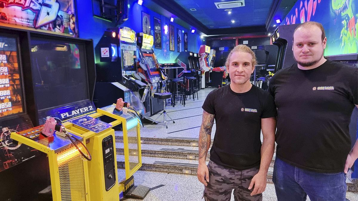 Next Level Arcade Bar, la fusión en Madrid de un bar y los recreativos ...