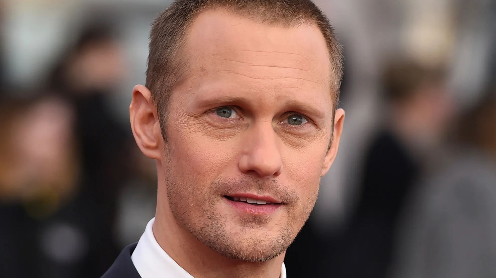 Quién es Alexander Skarsgård, el actor sueco que muchos están ...