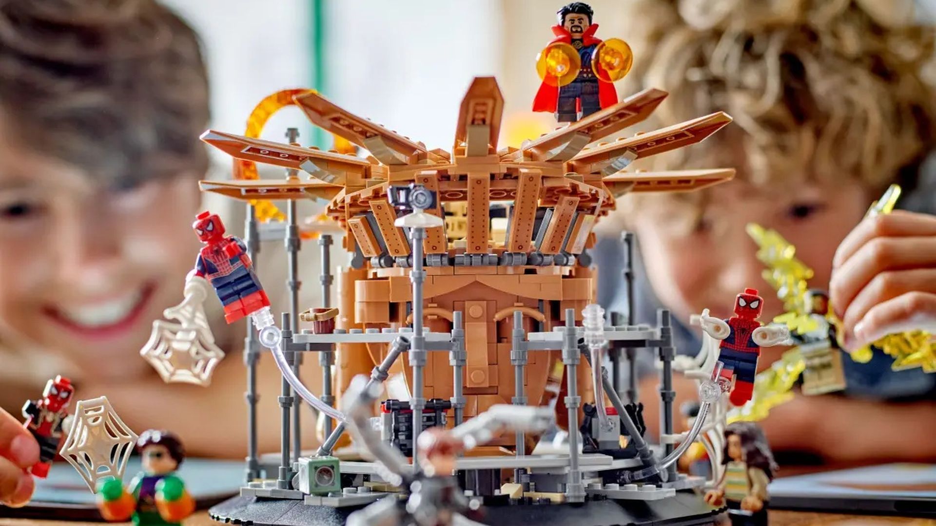 LEGO anuncia por fin el set de la batalla final de Spider-Man: No Way ...