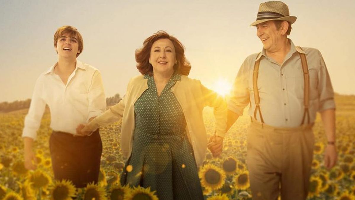 Clip en exclusiva de La voz del sol, lo nuevo de Carmen Machi y Karra ...