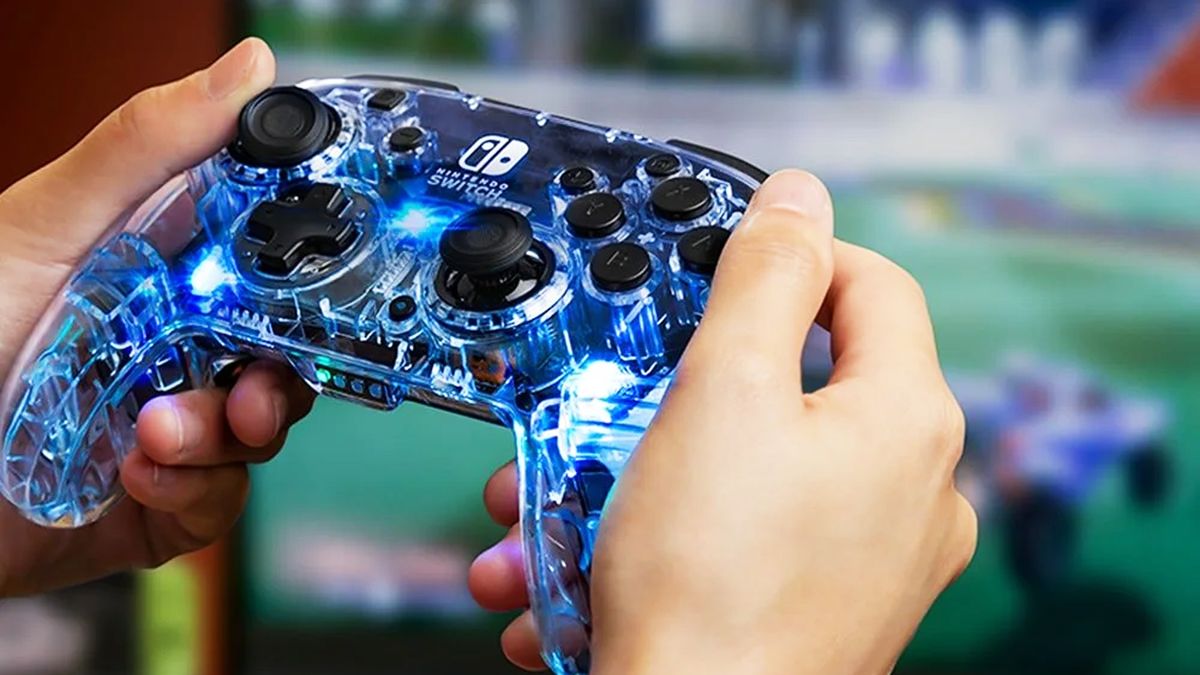 Este mando para Switch es mejor (y más bonito) que el oficial, y ahora ...