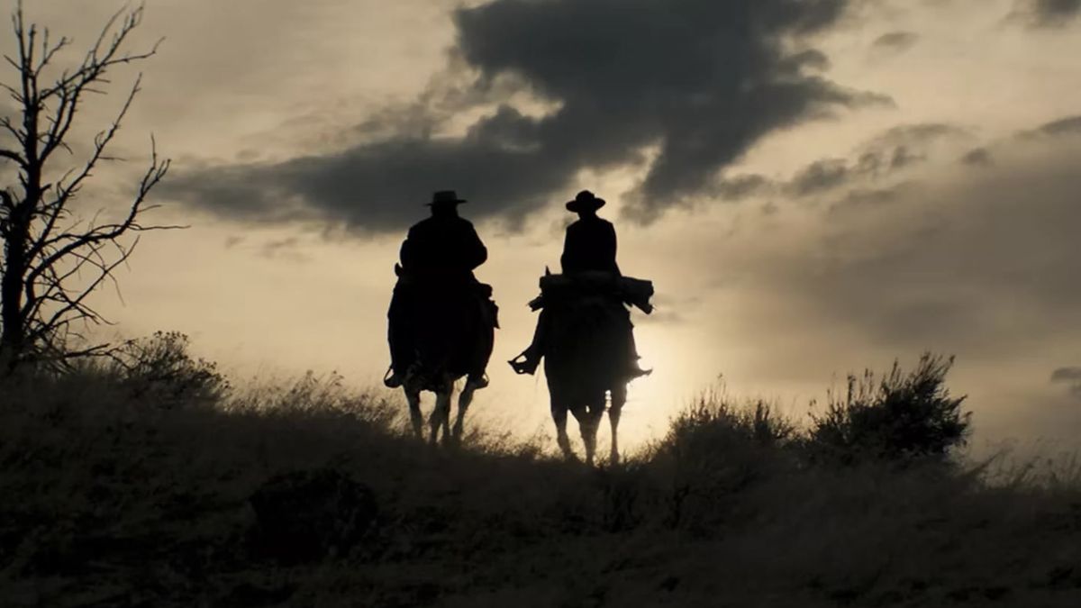 Primeras imágenes oficiales de Rust, el trágico western protagonizado ...