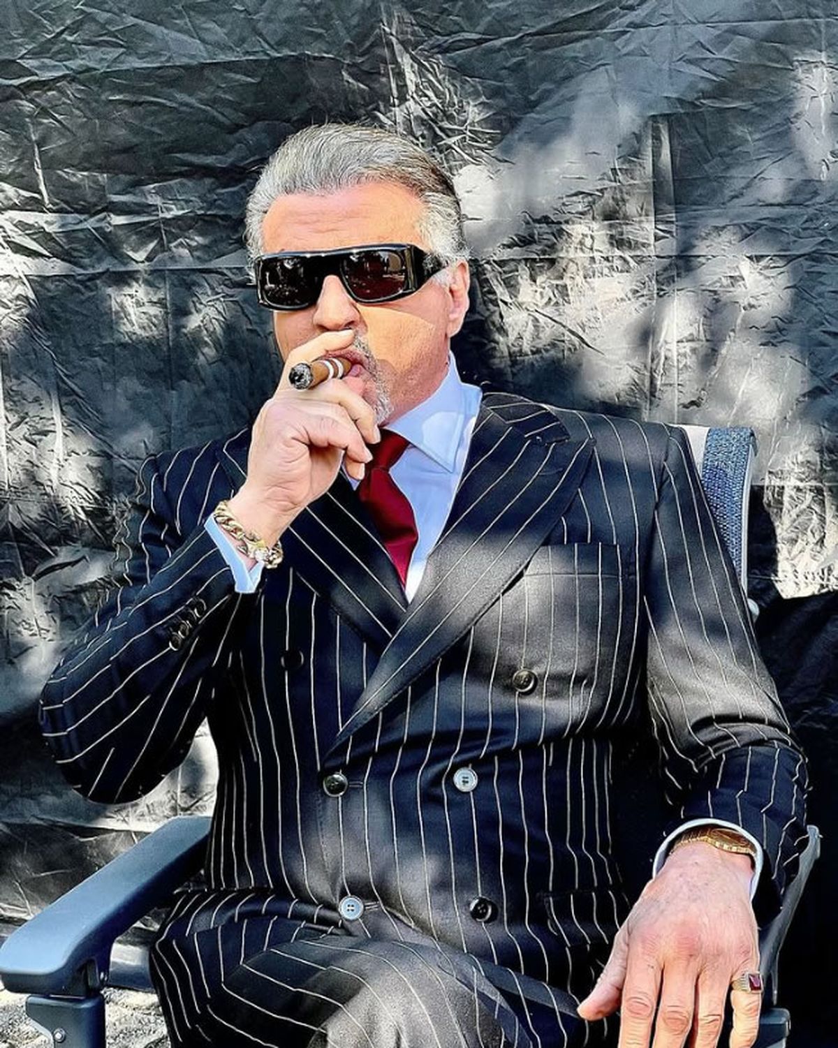 Sylvester Stallone viste sus mejores galas mafiosas en el set de rodaje ...