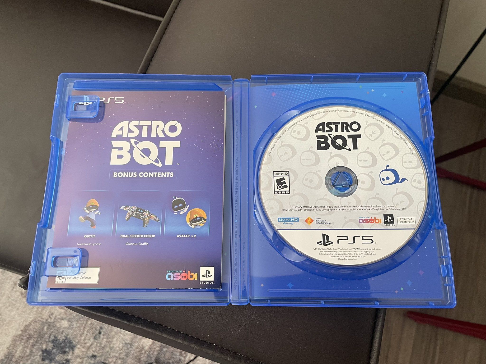 La versión en formato físico de Astro Bot en PS5 viene con un divertido ...
