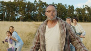 Netflix lanza el póster de Los hombres lobo, la película basada en el famoso juego de mesa con ...