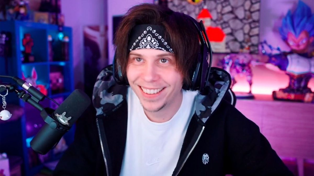 Rubius alucina al abrir su primer sobre de Prismatic Evolutions, la ...