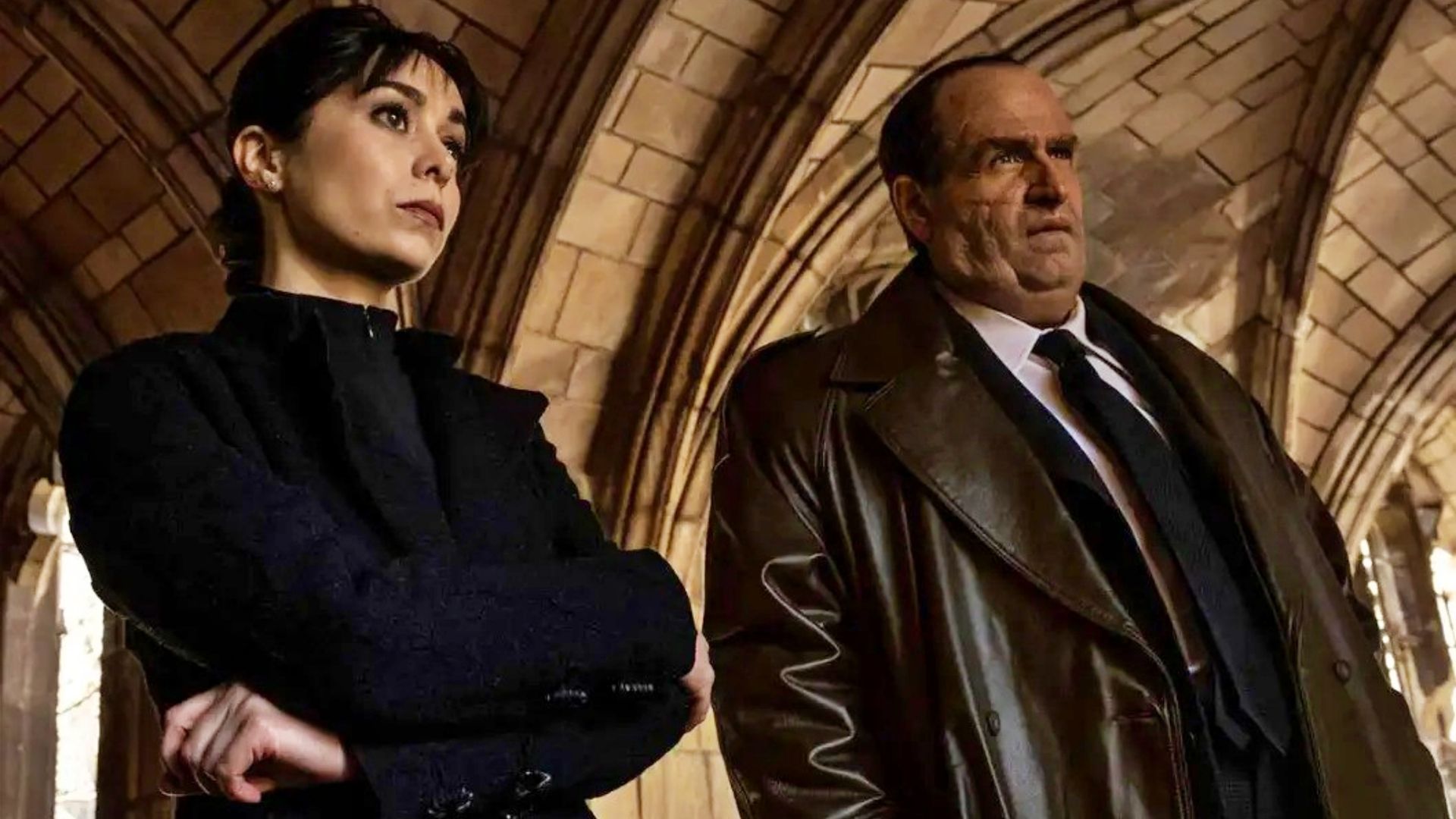 El reparto de El Pingüino comparte su entusiasmo por trabajar con Colin ...