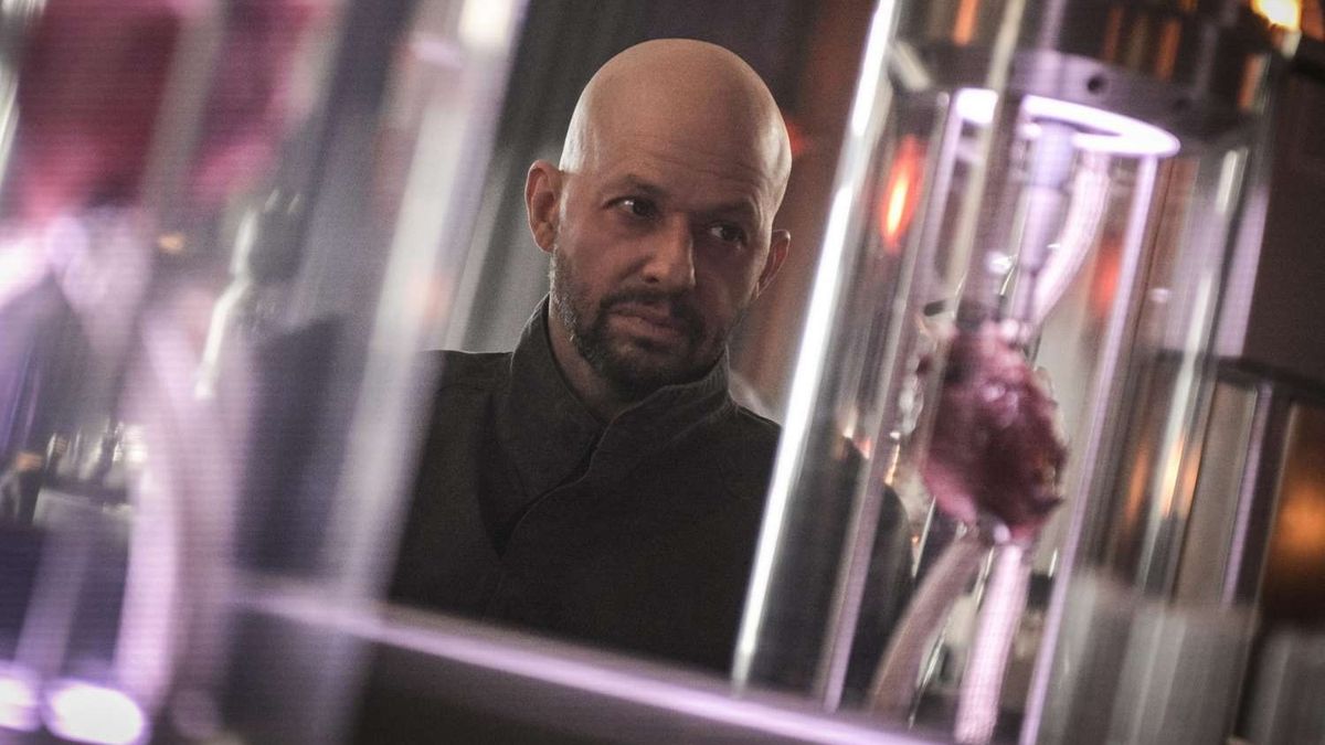 Qué pasó con Jon Cryer, la estrella de Dos hombres y medio que estuvo a ...