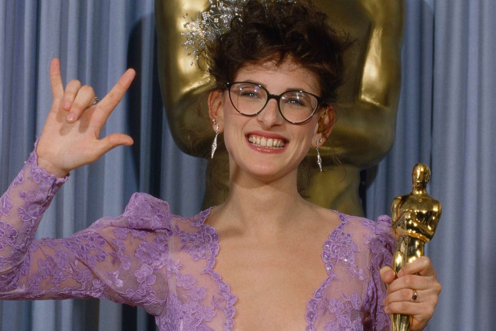 Qué pasó con Marlee Matlin, la actriz sorda ganadora del Óscar que ...