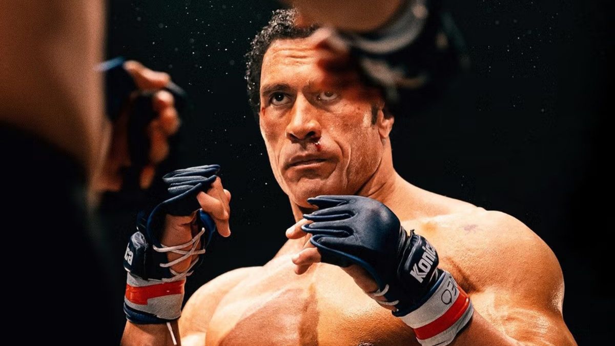 Así fue el cambio físico radical de Dwayne Johnson para The Smashing ...