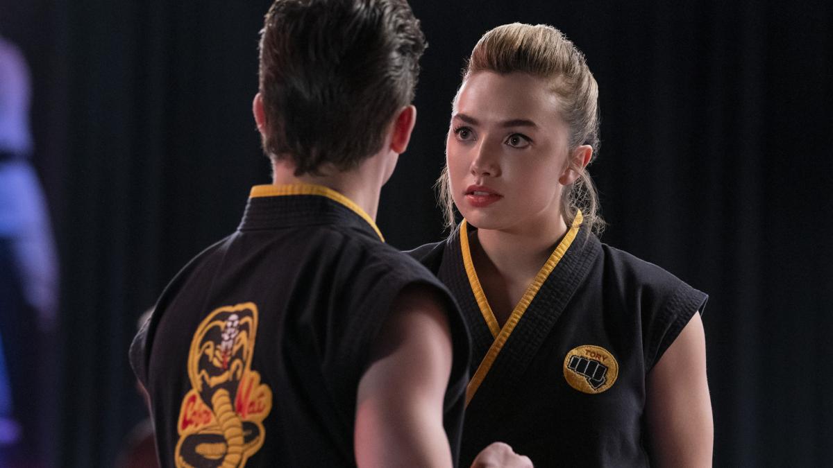 La identidad de la madre de Tori es la gran incógnita que queda por resolver en Cobra Kai ...