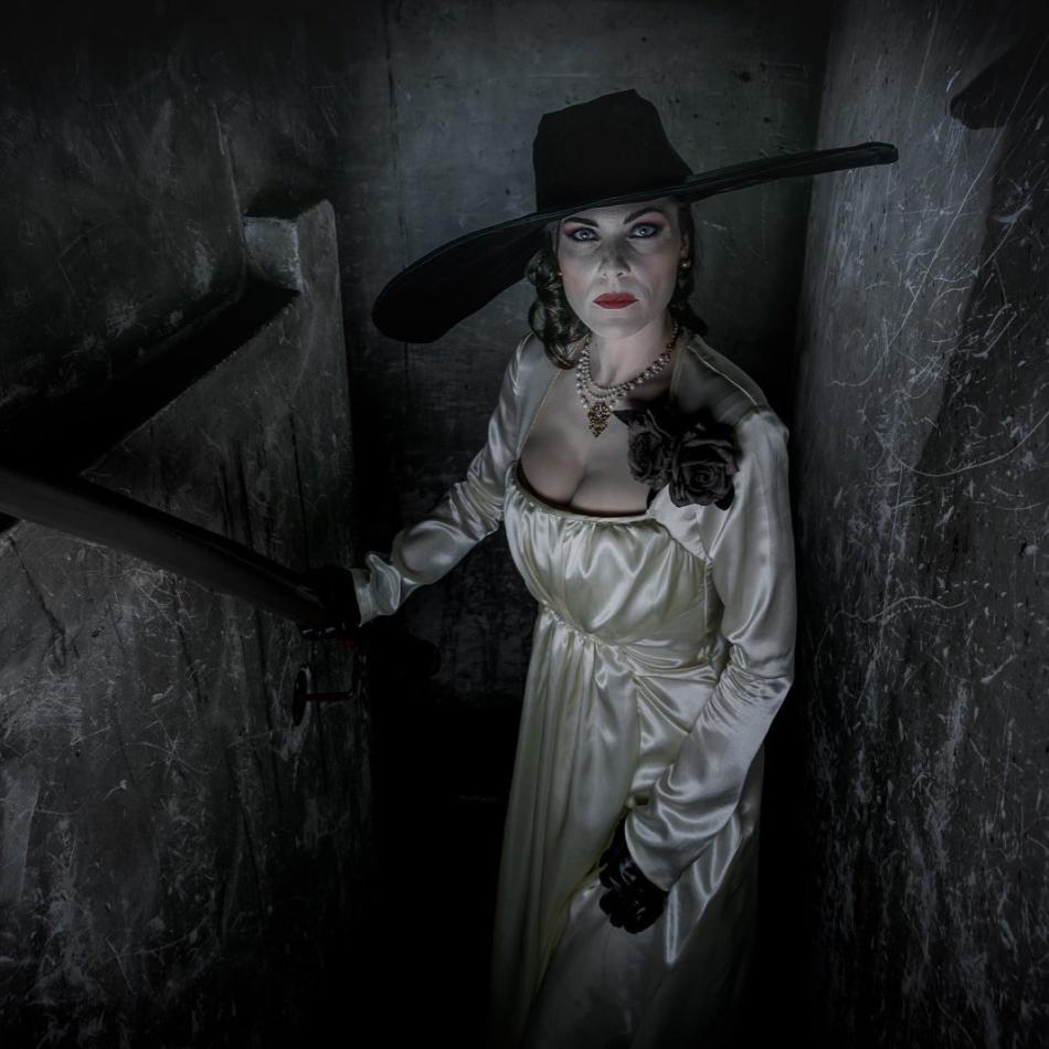 La emocionante reacción de Helena Mankowska, modelo facial de Lady ...