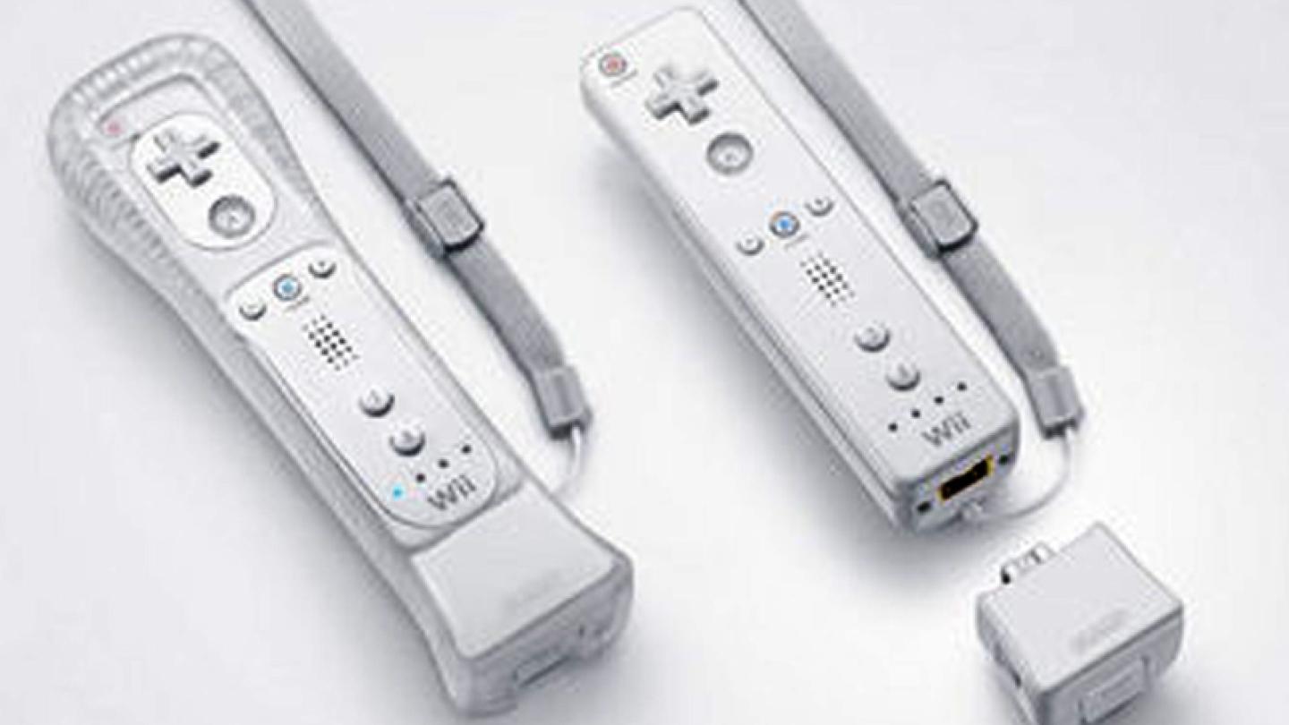 Nuevo mando de Wii con Plus incorporado | Hobbyconsolas